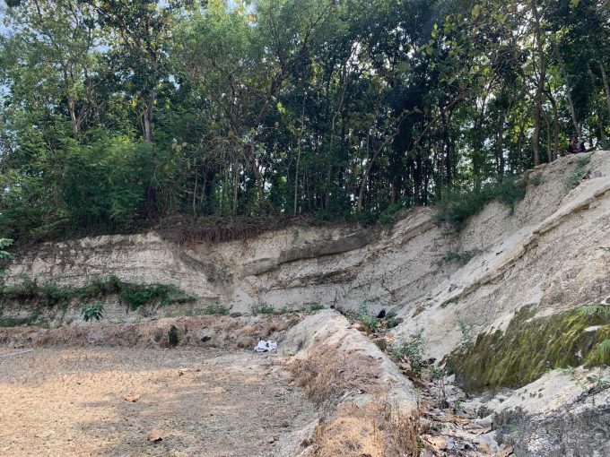 Kuliah Lapangan yang Menyenangkan: Menemukan Struktur Geologi Menarik ...